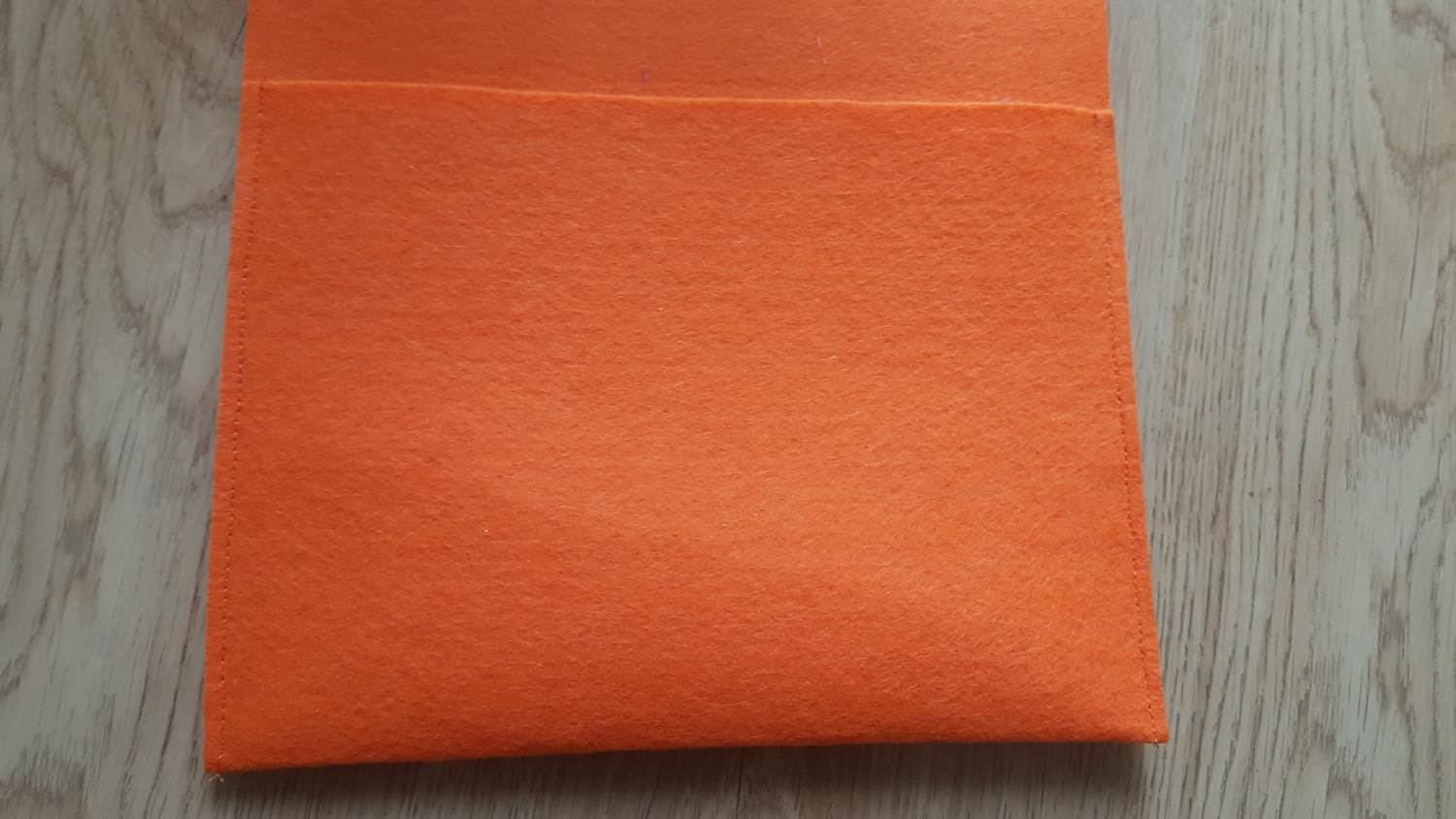 Felt envelope clutch with ribbon closure |Keeping it Real