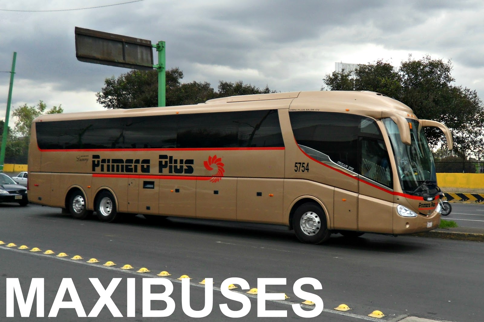 MAXIBUSES: PRIMERA PLUS
