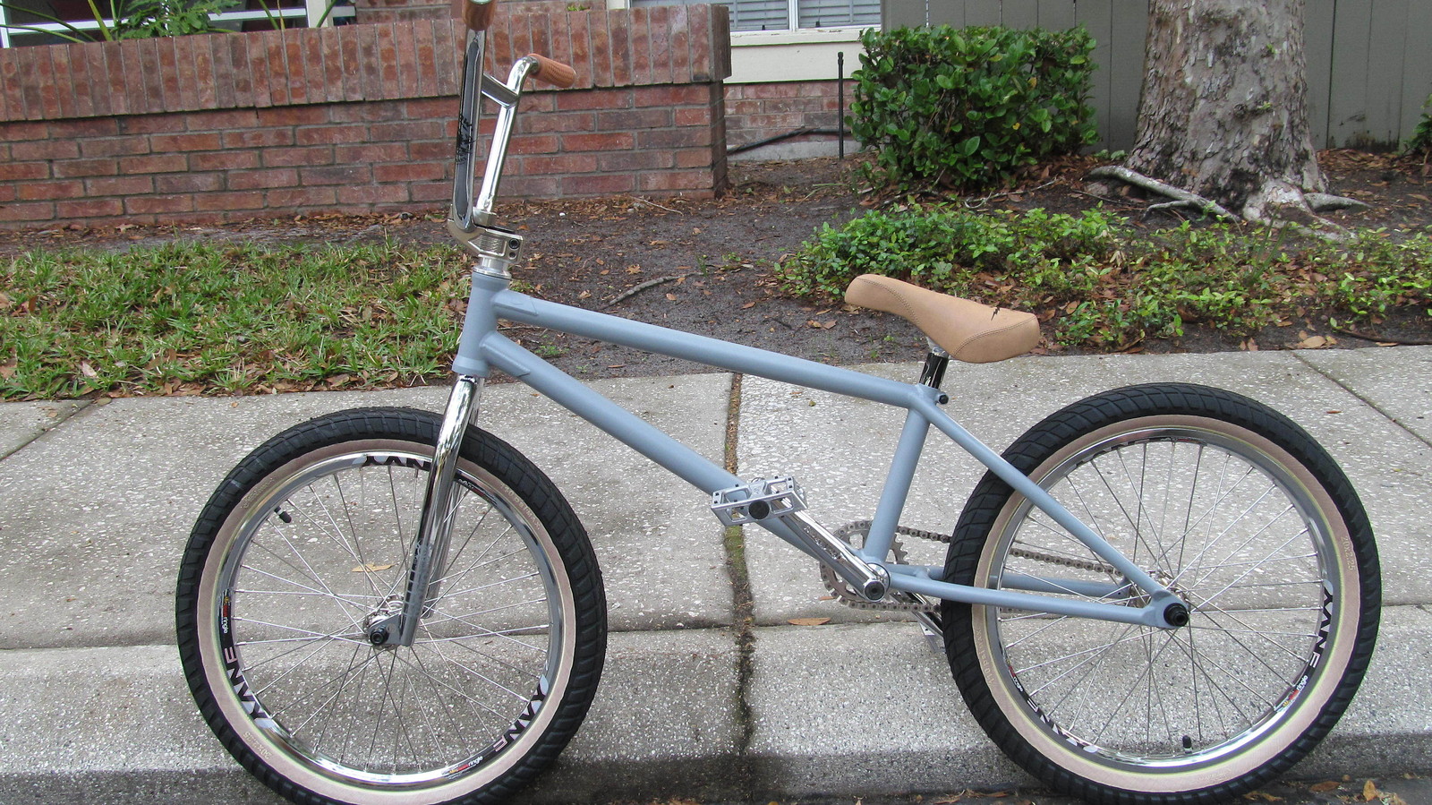 TheBikeCheck: Cult Butter – Skullybike