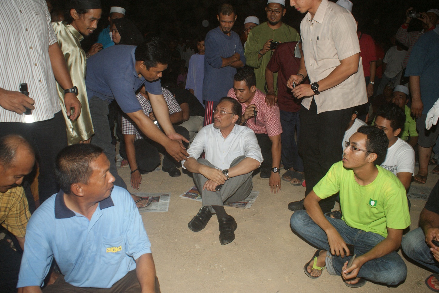 WARTAWAN RASMI LAMAN REFORMASI: DATO FAUZI BERTANDING DI PARLIMEN ...