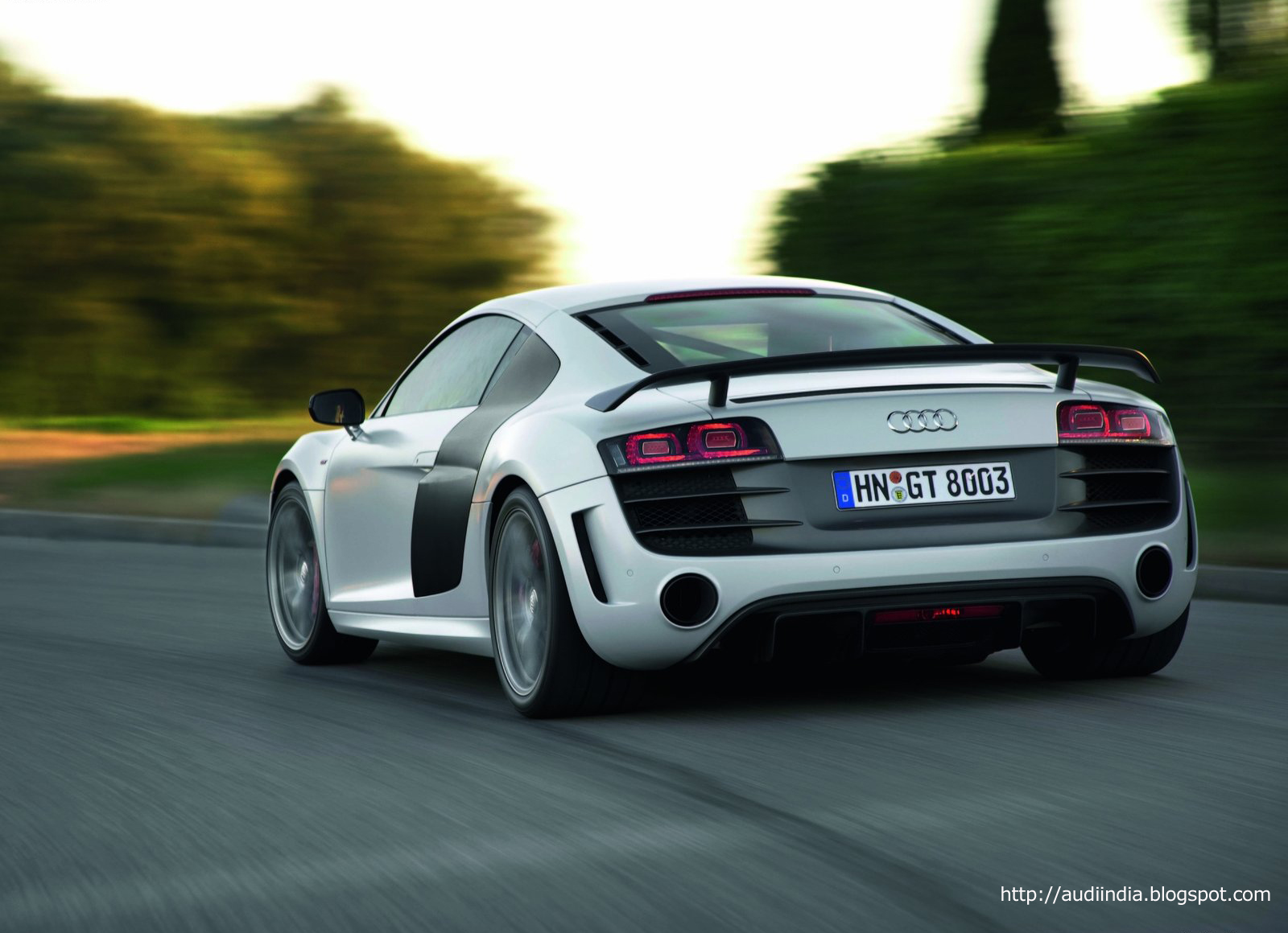 Audi R8 GT (2011) Technical Specifications/ Data/ Images/ Reviews ...