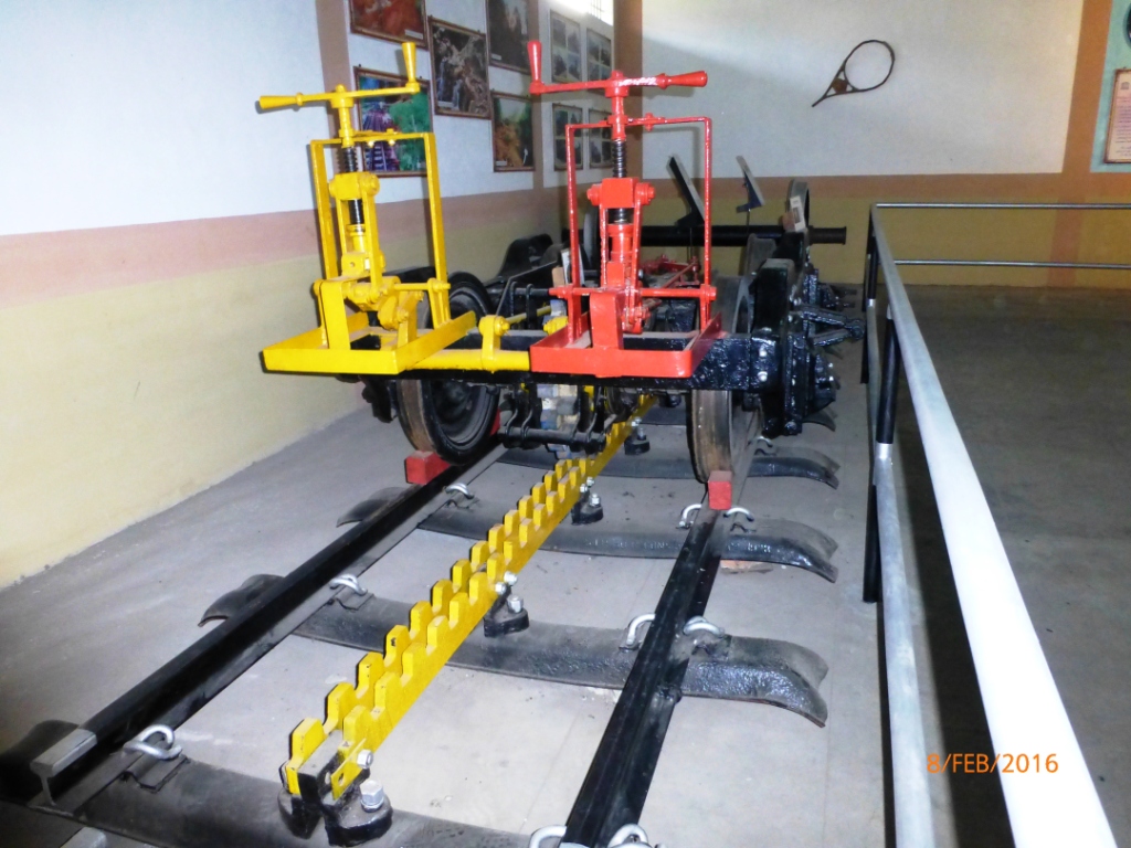 Dalat Cog Railway: The Abt Rack and Pinion System