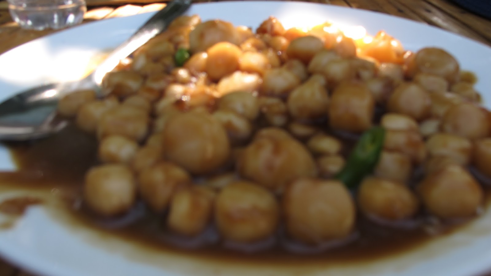 Scallops, Wasay wasay and other Seafood offerings at Isla Gigantes ...