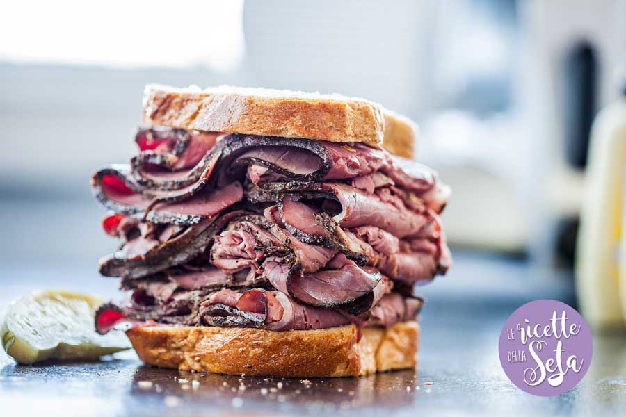 Le ricette della seta: Pastrami sandwich