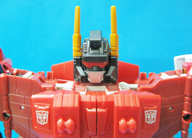 Transformers Generations Combiner Wars ALPHATRON/BETATRON(IDW) 變形金剛世代合體 ...