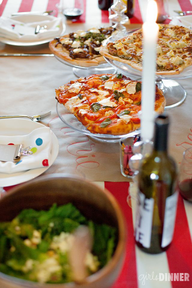 Because It's Awesome: girls dinner // pizza party