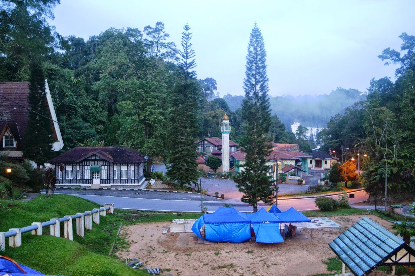 Diari Si Ketam Batu: BeRCuTi Ke BuKiT FRaSeR 2015 : TeMPaT MeNaRiK ...