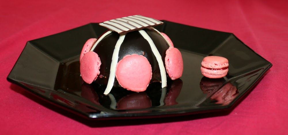 Parfums Sucrés et Salés: Demie-sphère mascarpone, framboise, chocolat