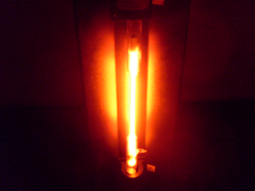 Cultura general en 10 minutos diarios: Neón: brillante uso para un gas ...