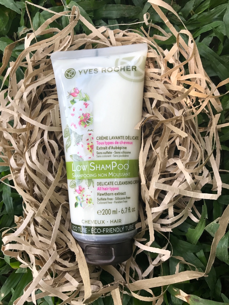 YVES ROCHER: NATURAL CARE FOR A NATURALLY BEAUTIFUL HAIR - Rochelle Rivera