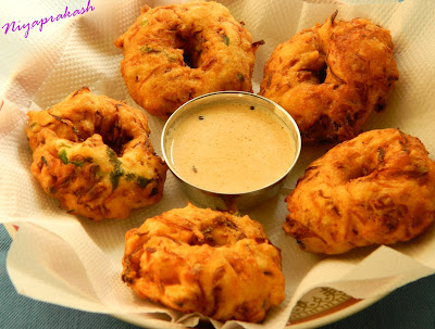 Niya's World: Mixed Vegetable Vada