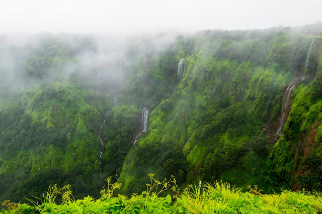 Kavlesad, Mahadevghad, Hiranyakeshi and Rajhunsgad Fort Trip