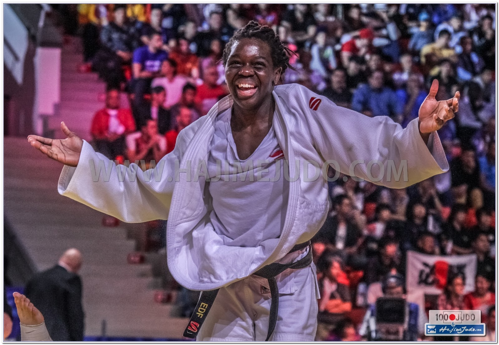 OSAE-KOMI A MARIA BERNABEU. "...sigo teniendo el mismo objetivo que ...