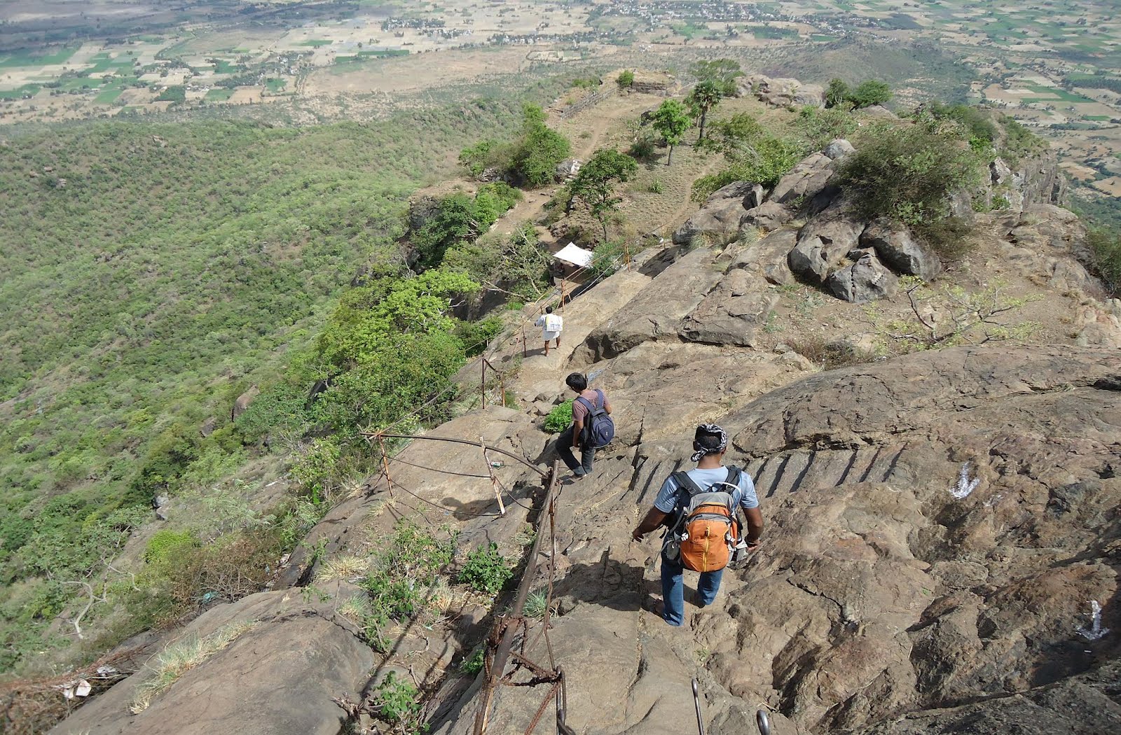 Trek/Climb to Gingee Fort & Parvathamalai Mountain and Trip to Sathanur ...