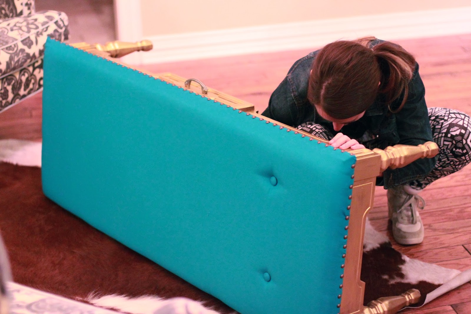 Crafty Texas Girls: Turquoise & Gold Tufted Bench