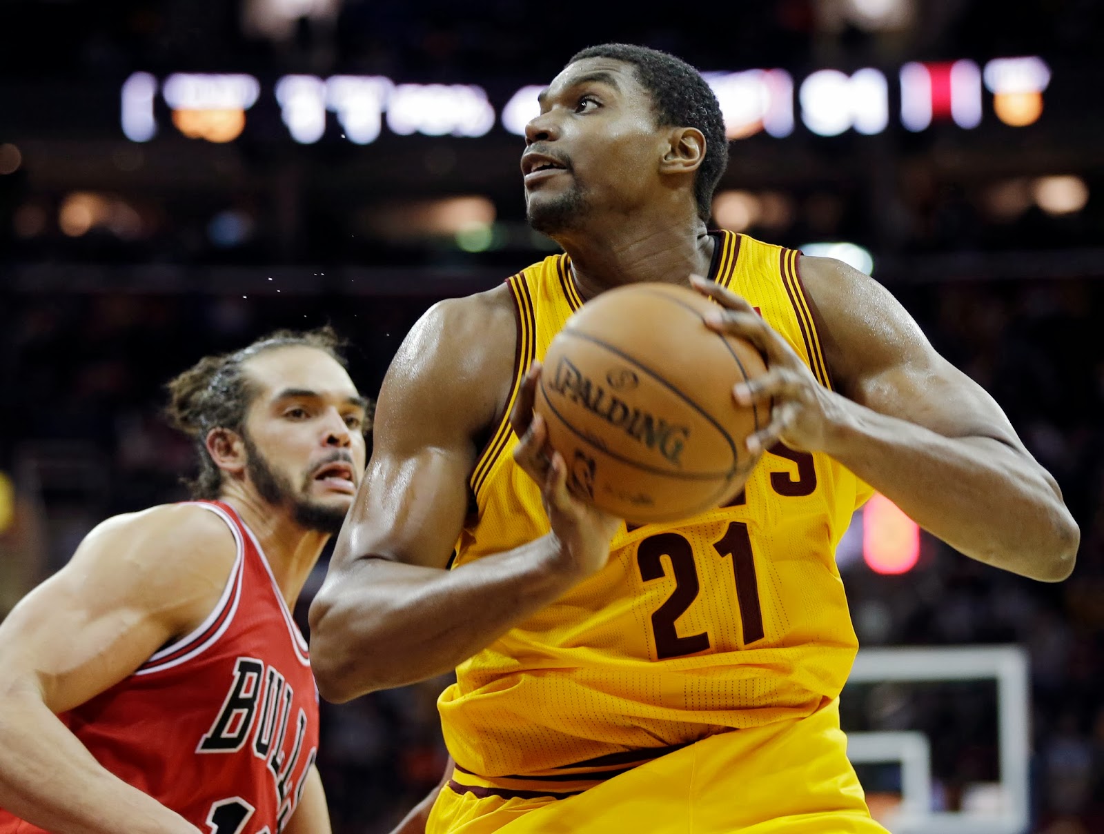 Just Sports & Just Us: Was Andrew Bynum sleeping with a coach's wife?
