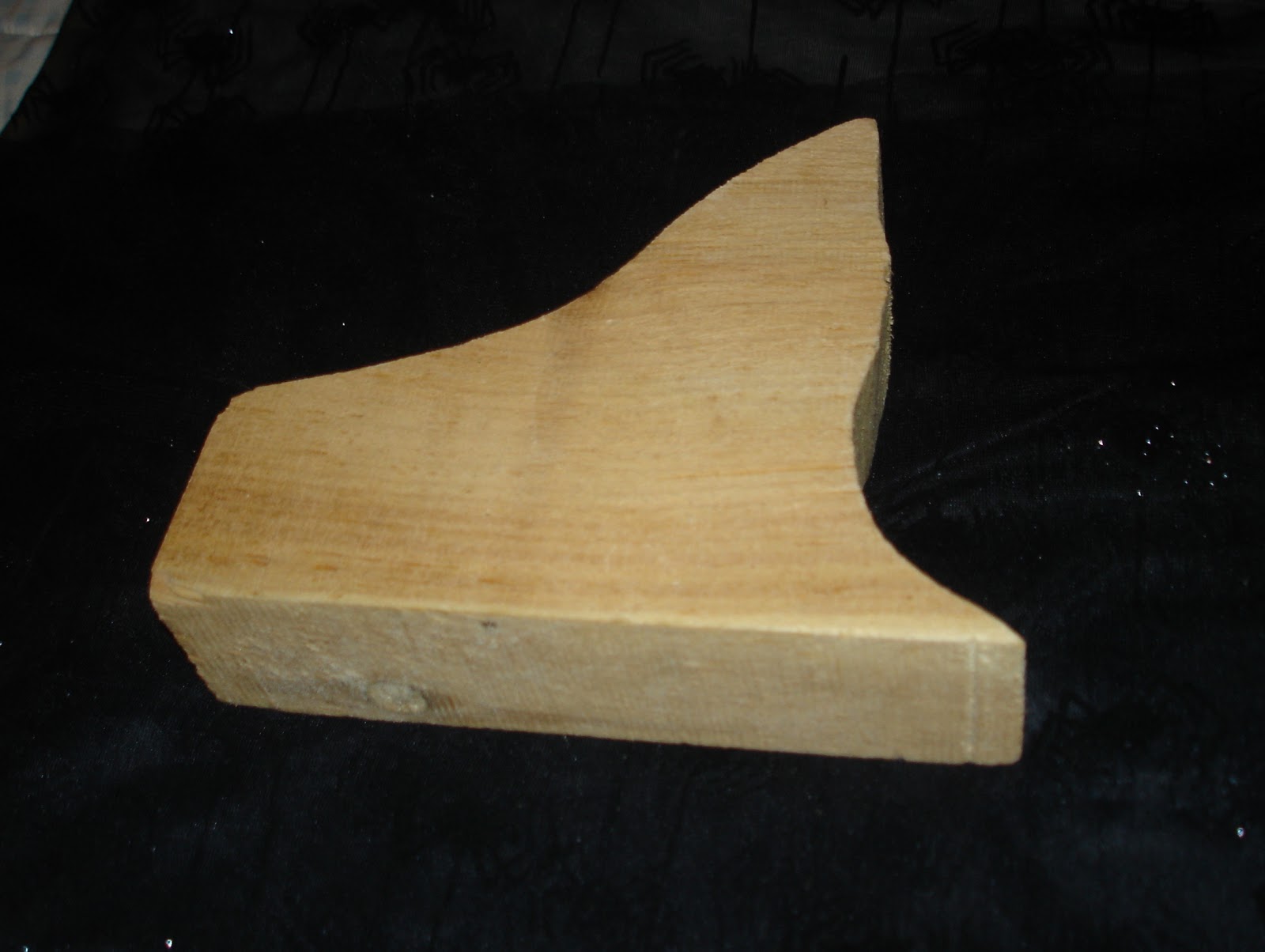 BEGINNERS CARVING CORNER AND BEYOND: Carving The Eagle Head Walking Stick