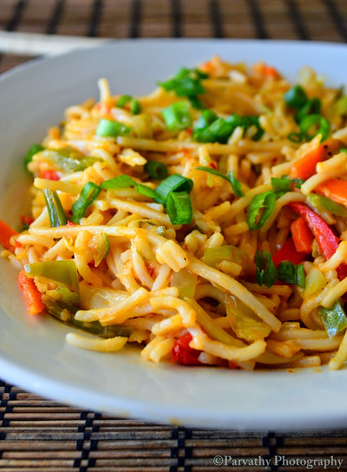 Paru's Kitchen: Restaurant-Style Chinese Noodle Recipe | Indo-Chinese ...