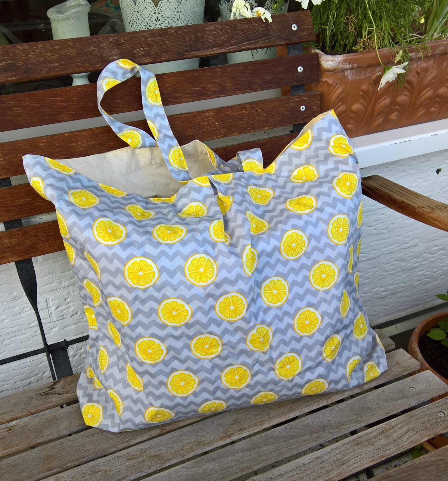 September's Quiltdelight : (Taschenliebe) spritzig frisch- Zitrone ...