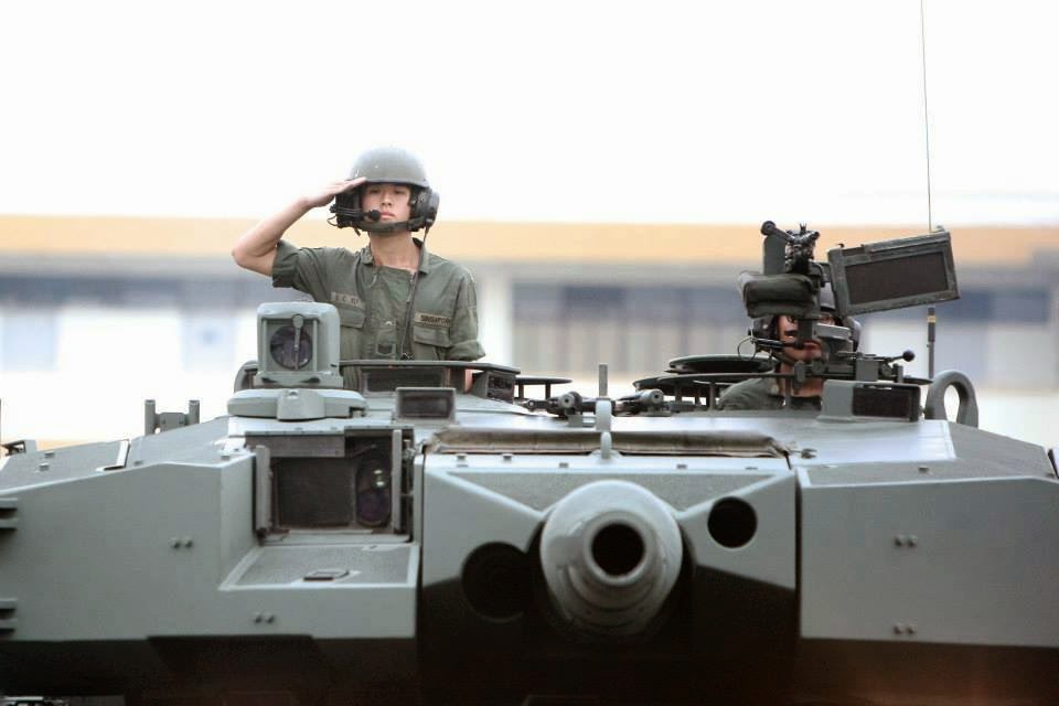 Asian Defence News: Singapore SAF Armour - 45th Anniversary