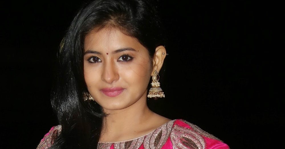 Reshmi Menon latest gorgeous photos