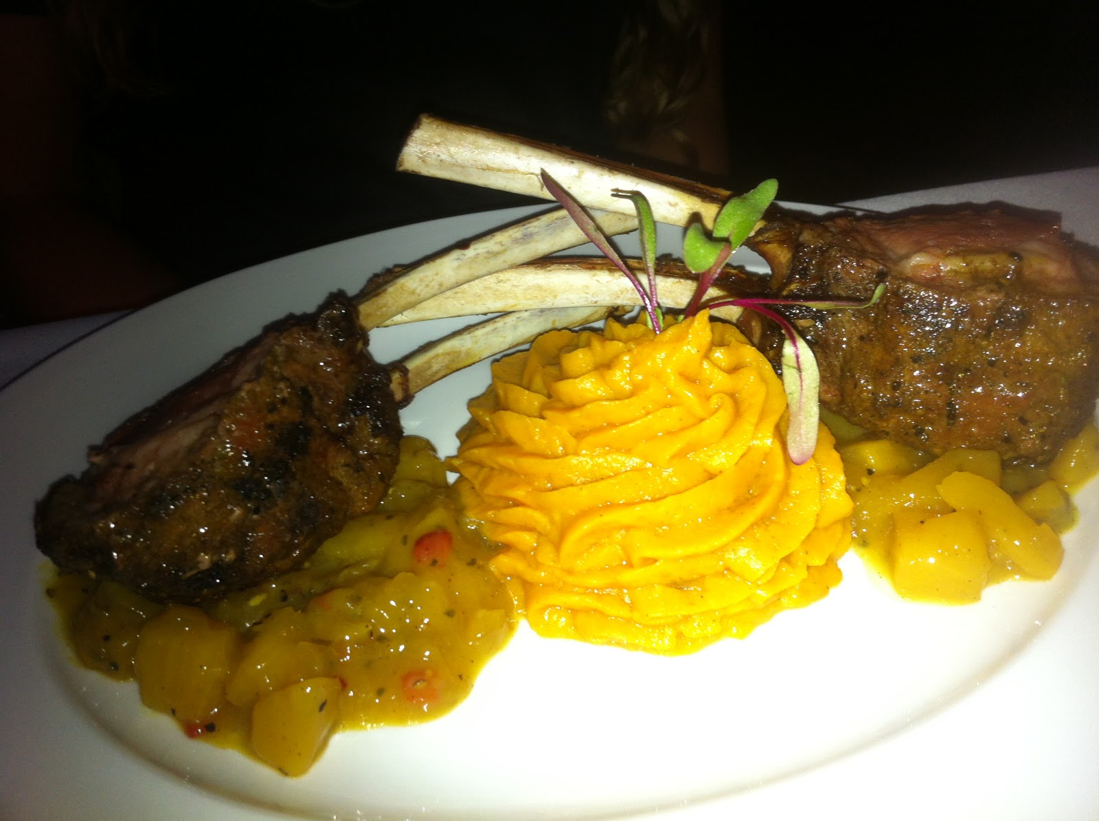 Bite and Booze: New Dining: The Club at LSU Union Square