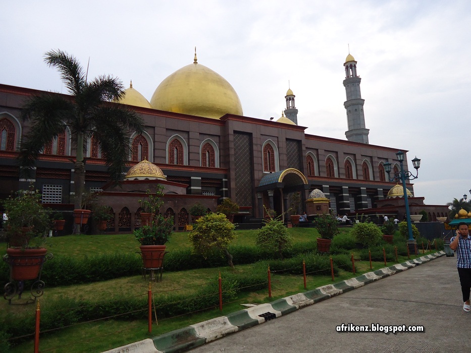 Indahnya Masjid Kubah Emas ( Masjid Dian Al-Mahri ) | Afri Kenz