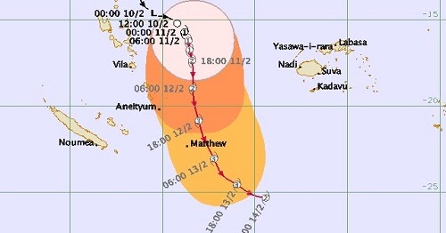 Fiji issues flood warnings as Cyclone Winston intensifies