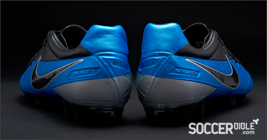 Nike Football Boots: Nike T90 Laser IV KL Football Boots - Soar/Black ...