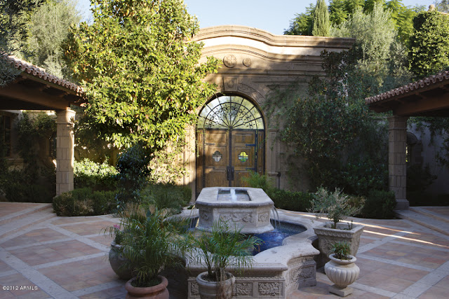 Breathtaking Estate in Paradise Valley, Arizona