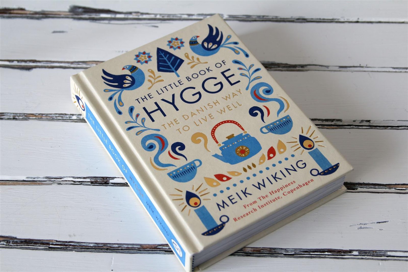 emuse: Hygge books