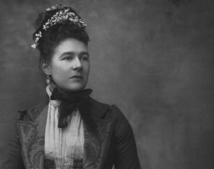 Memorials in Ottawa: Lady Aberdeen Plaque Revisited