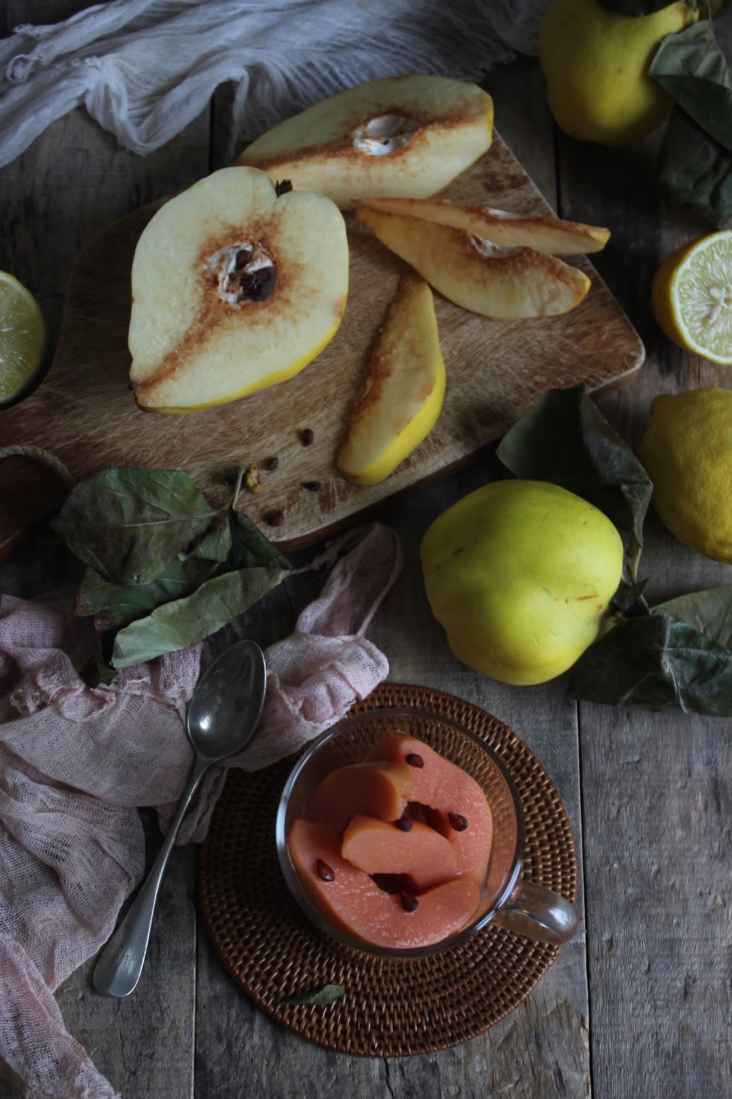 Vanilla&Staubzucker: Quince compote - Compote di mele cotogne - Kompot ...