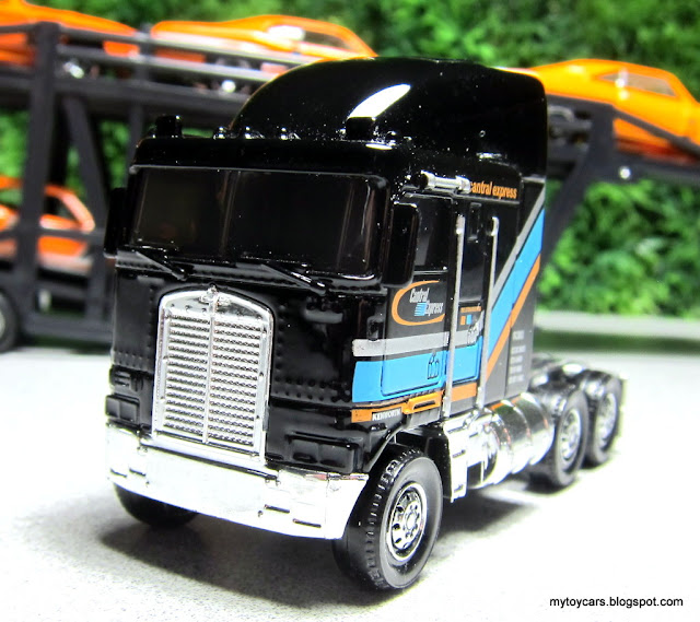 Mytoycars!: Matchbox Kenworth AeroDyne