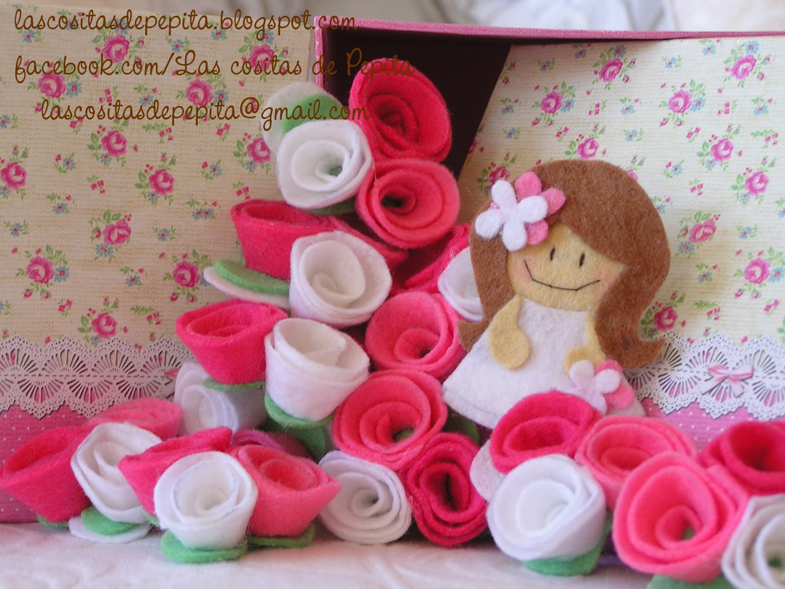 Las cositas de Pepita: Broches "Mi primera Comunión" en fieltro.