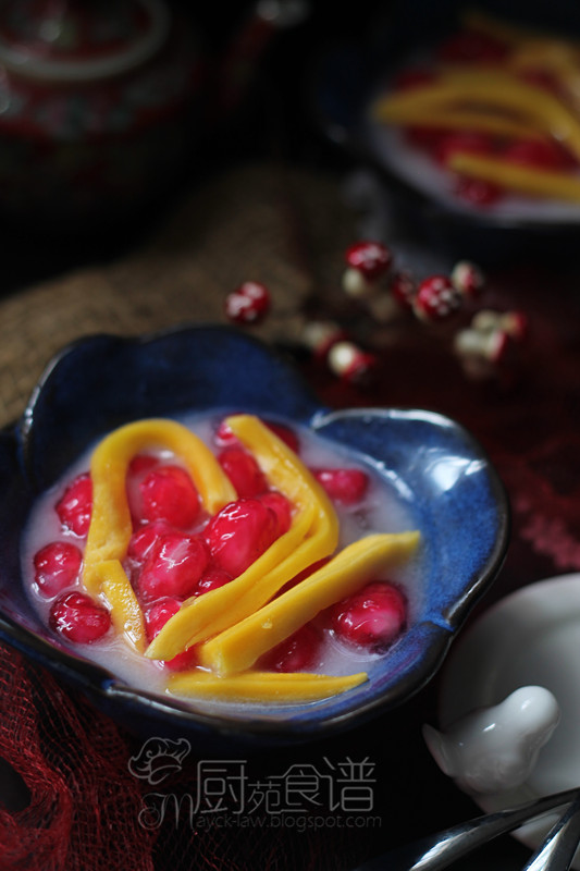 厨苑食谱: 红宝石 【Tub Tim Krob, Red Rubies】