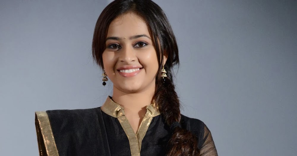 Sree Divya latest Photos at Nagarapuram audio