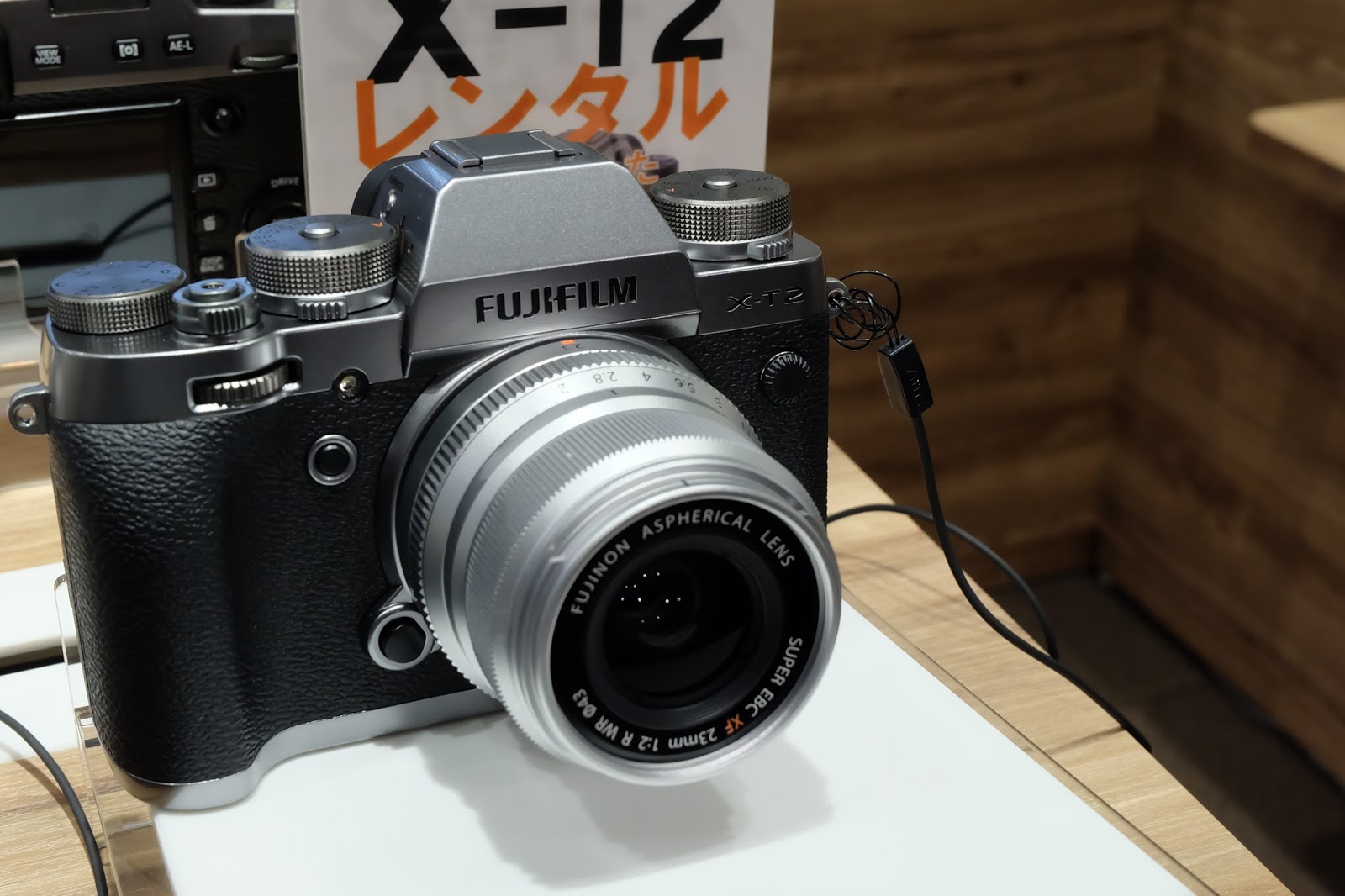 X-T2グラファイトシルバーエディション実機を触りに行ってきました！ | Peach Breeze