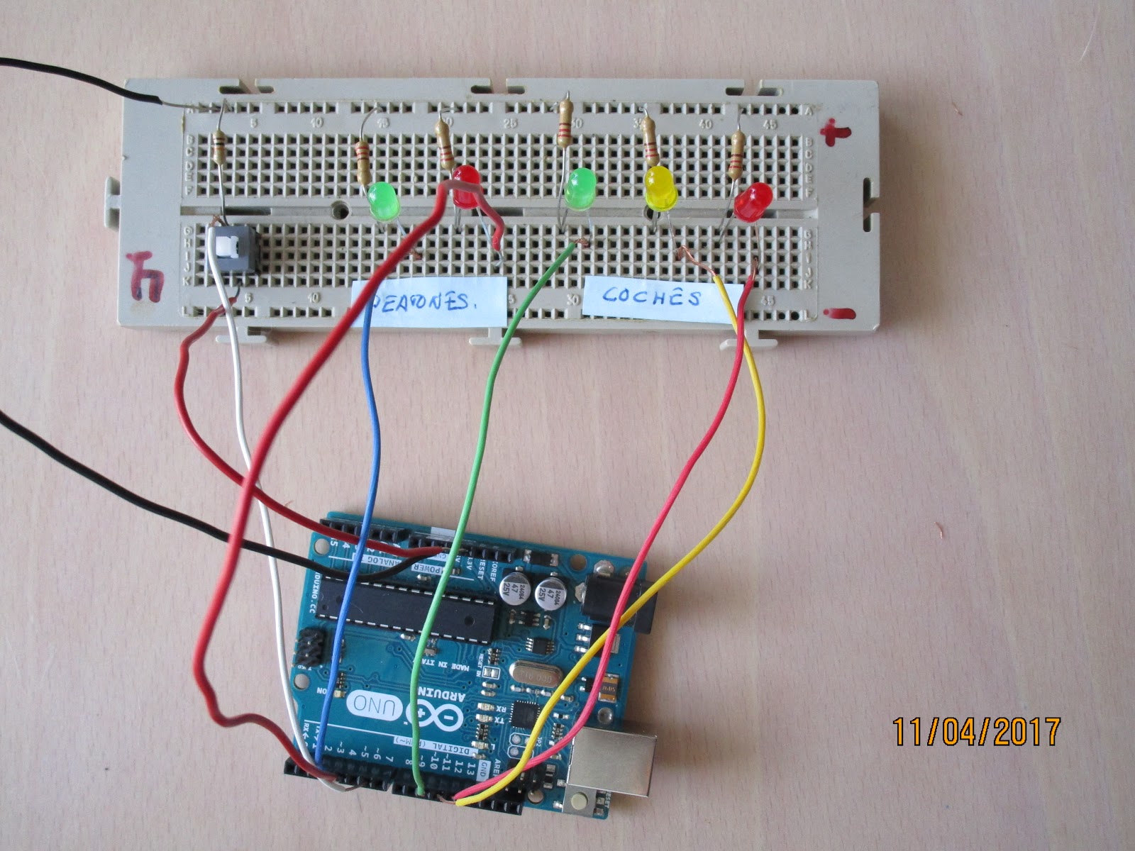 TECNOLOGIA, PROGRAMACIÓN Y ROBOTICA: 1.- PRÁCTICAS CON LED Y ARDUINO