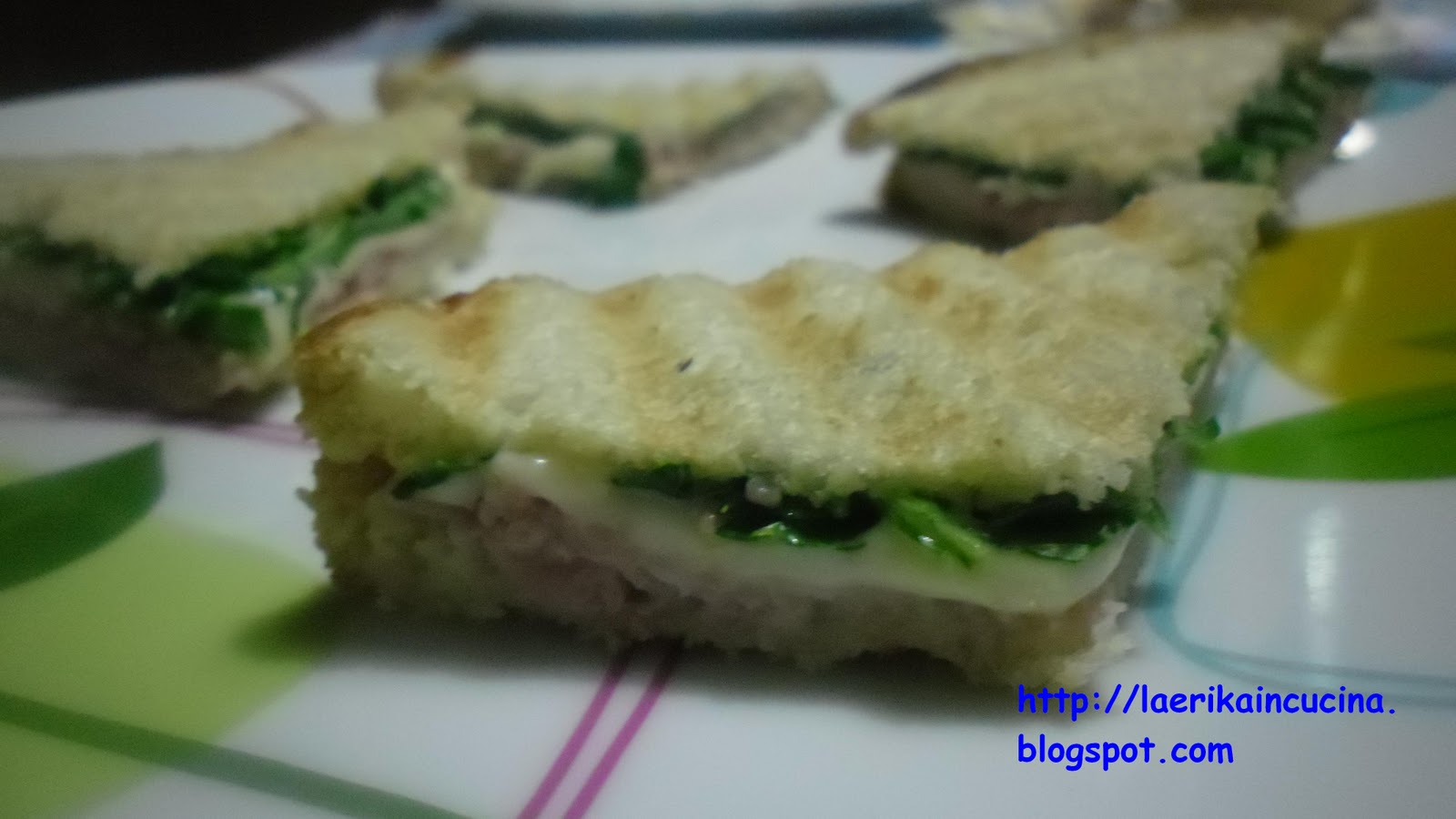 La Erika in cucina: Toast farcito con prosciutto cotto e rucola!