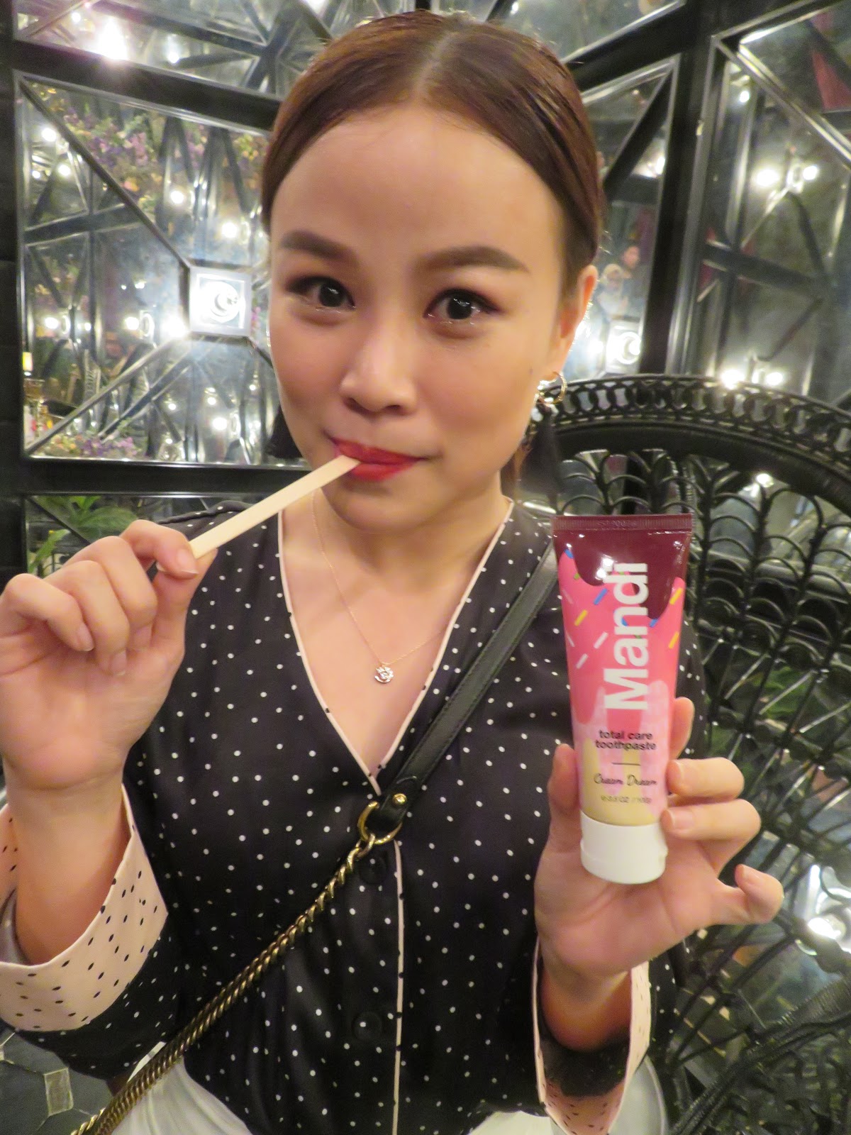 Kee Hua Chee Live!: ELIZABETH TAN THE FAMOUS ACTRESS LAUNCHES HER OWN ...