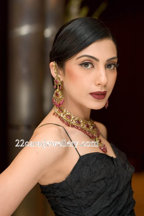 Pakistani Gold Kundan Bridal Necklace Sets Gallery 3 - Jewellery Designs