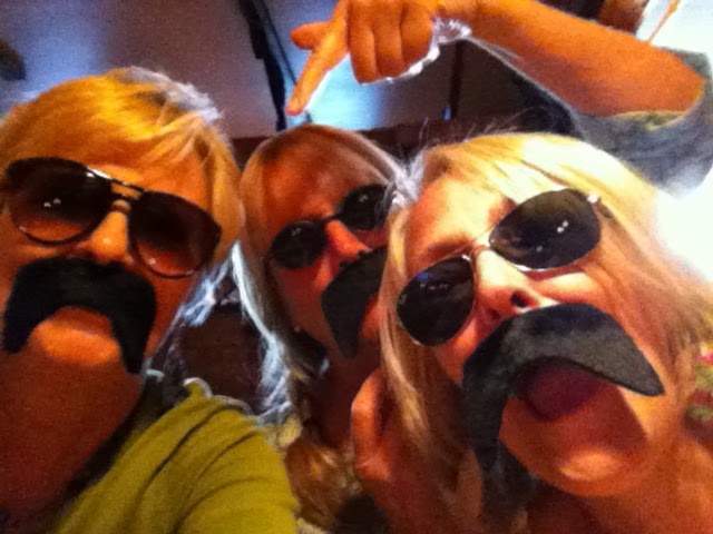 Piper Loves the Library