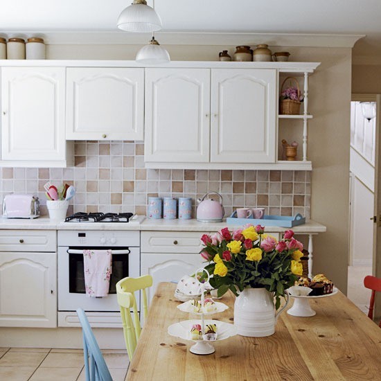 Beautiful Kitchens for Spring | Schue Love