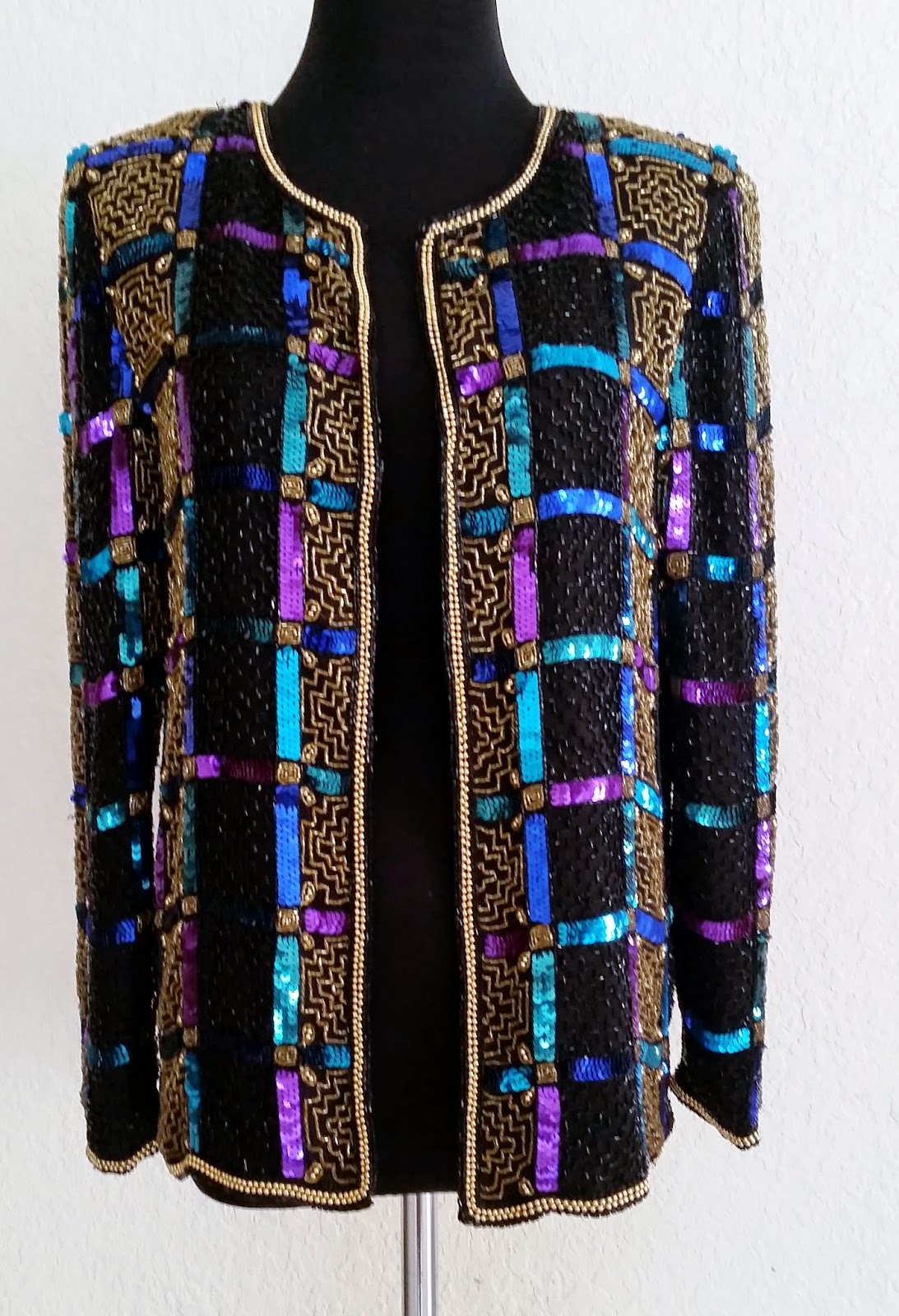 Supreme Thrifting Queen: How I Package & Ship Clothing &Thrift Haul!