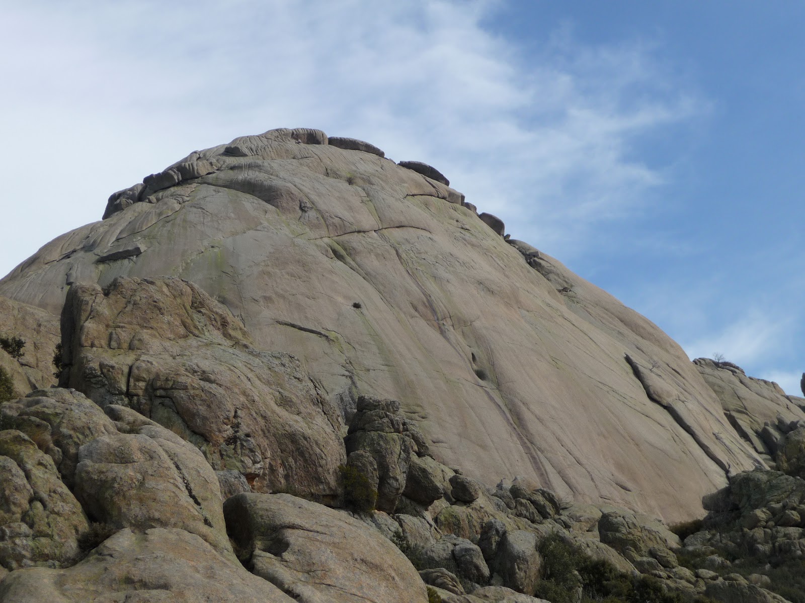 Bitácora Vertical: El Yelmo - Vía "Piratas"