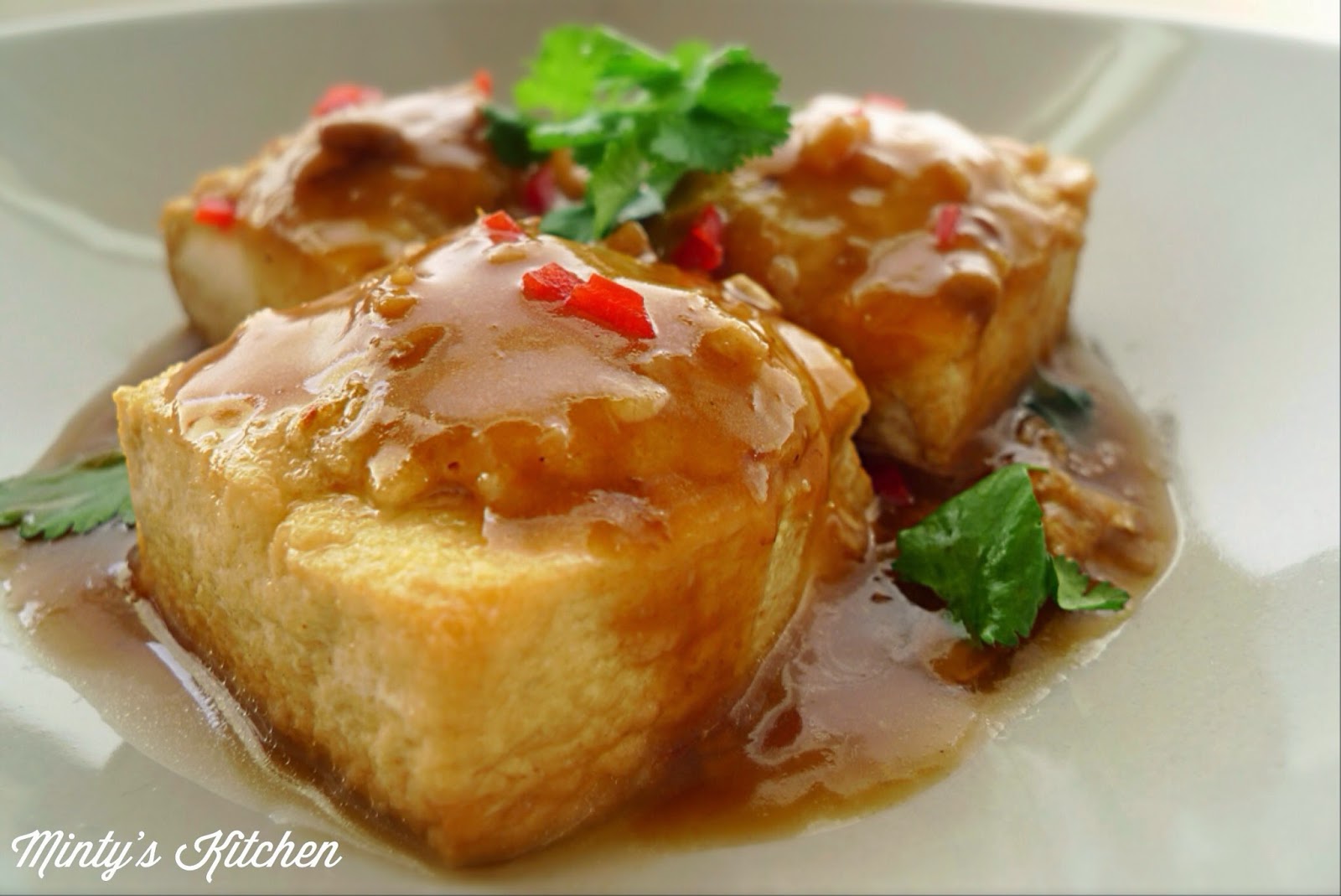 Minty's Kitchen: Hakka Yong Taufu (客家酿豆腐)