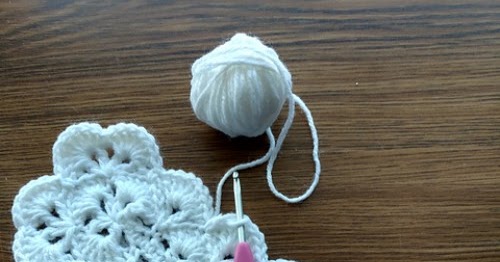 Beautiful Skills - Crochet Knitting Quilting : Rectangle Pretty Shells ...