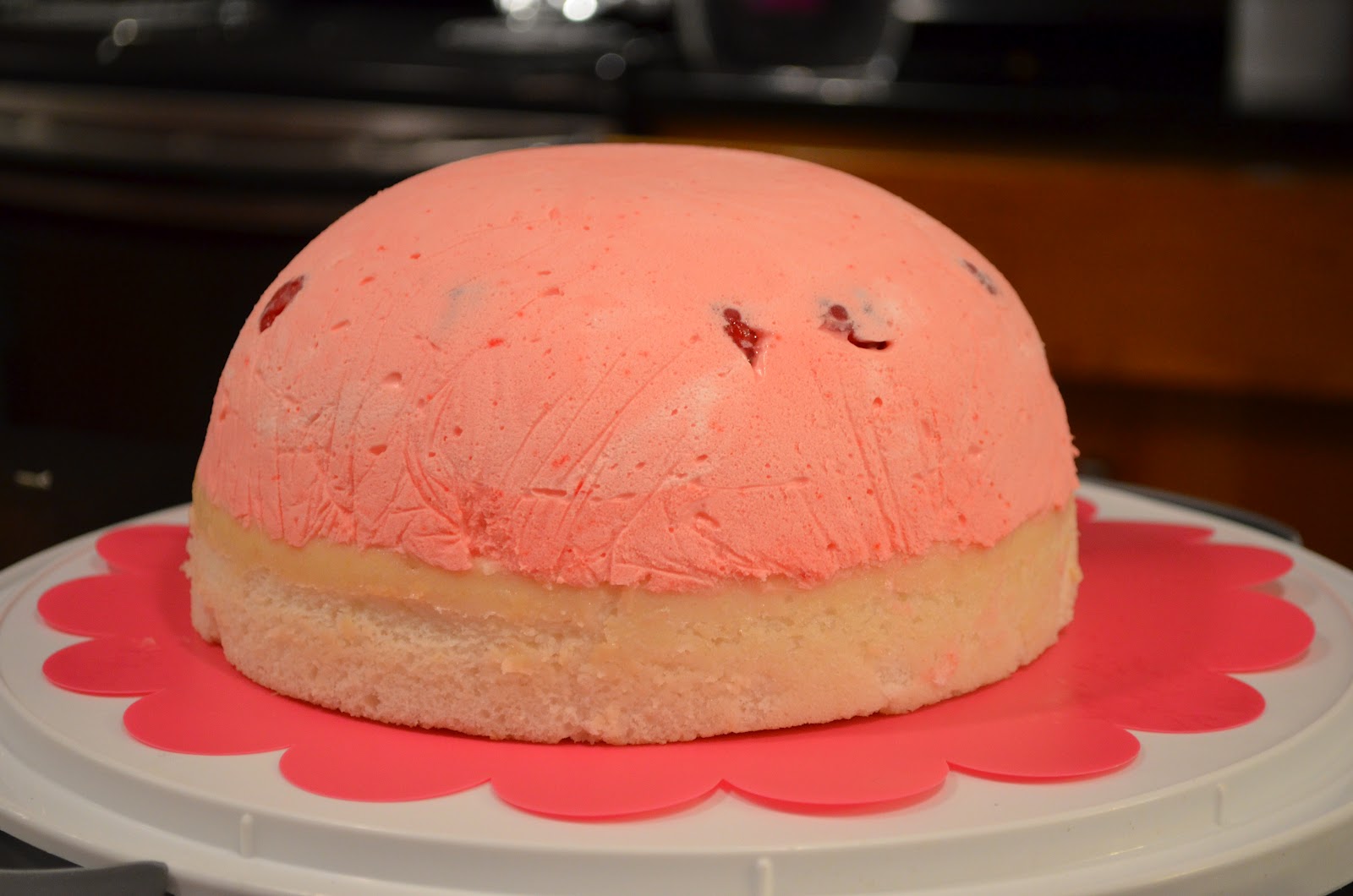 The Virtual Goody Plate: Raspberry-White Chocolate Bombe