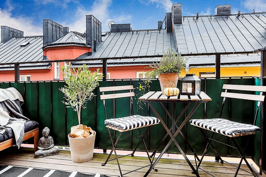 découvrir l'endroit du décor : UN MUR ORIGINAL